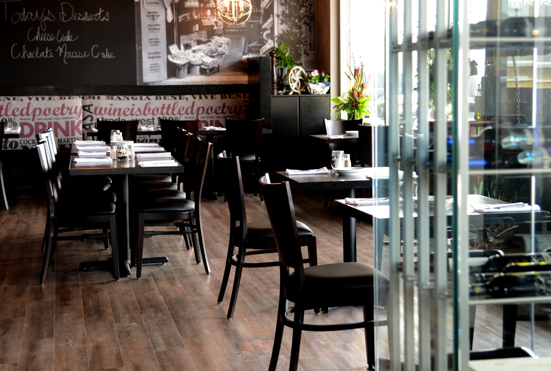 Strada West - Eat and Sip House, Mulberry Centre Plaza, Niagara Falls ...